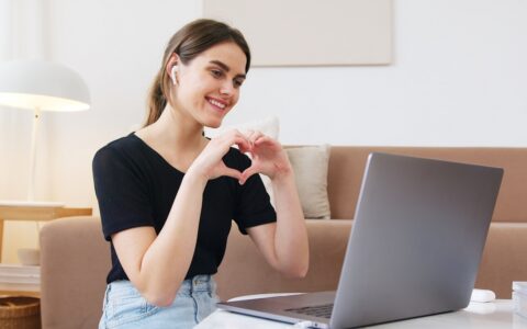 Online-Freundschaften | ACT ON!